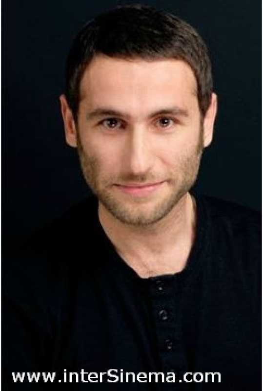 Ali Nuri Türkoğlu Fotoğrafları - Diziler.com