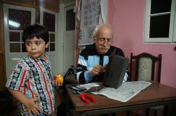 Araz Alem Famian Fotoğrafları - Diziler.com