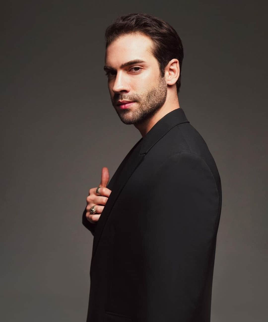 Burak Berkay Akgül Fotoğrafları - Diziler.com