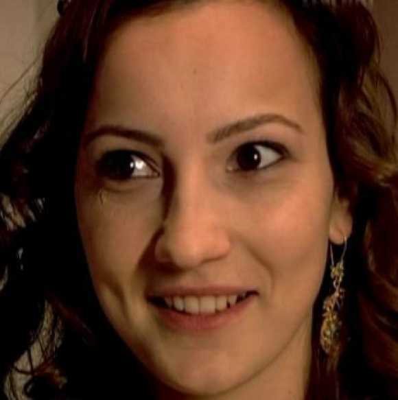 Burcu Tuna Uruk Fotoğrafları - Diziler.com