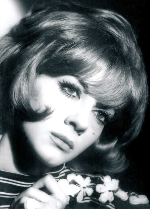 Çolpan İlhan Fotoğrafları - Diziler.com