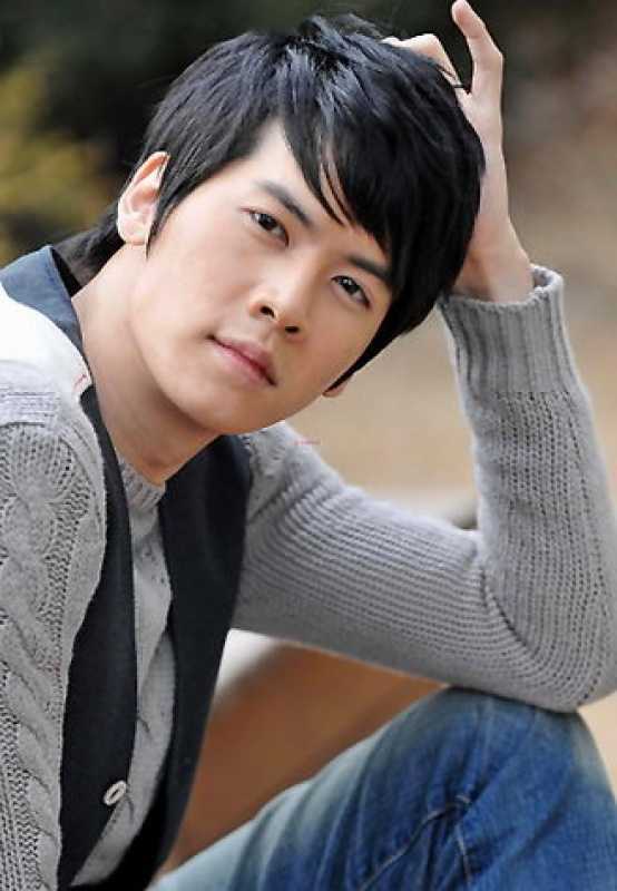 Ee-cheol Jeong Fotoğrafları - Diziler.com