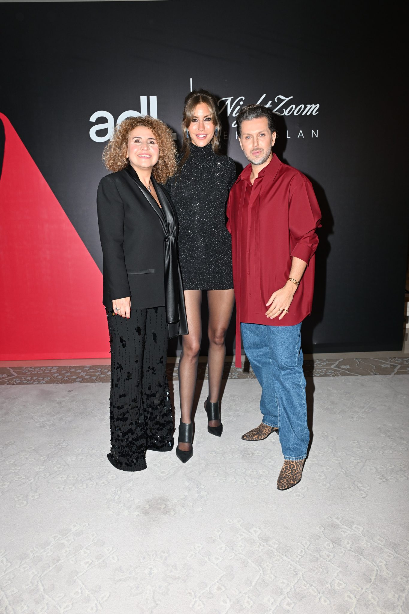 adL Night Zoom defilesi, görsel şölen yaşattı! - Diziler.com