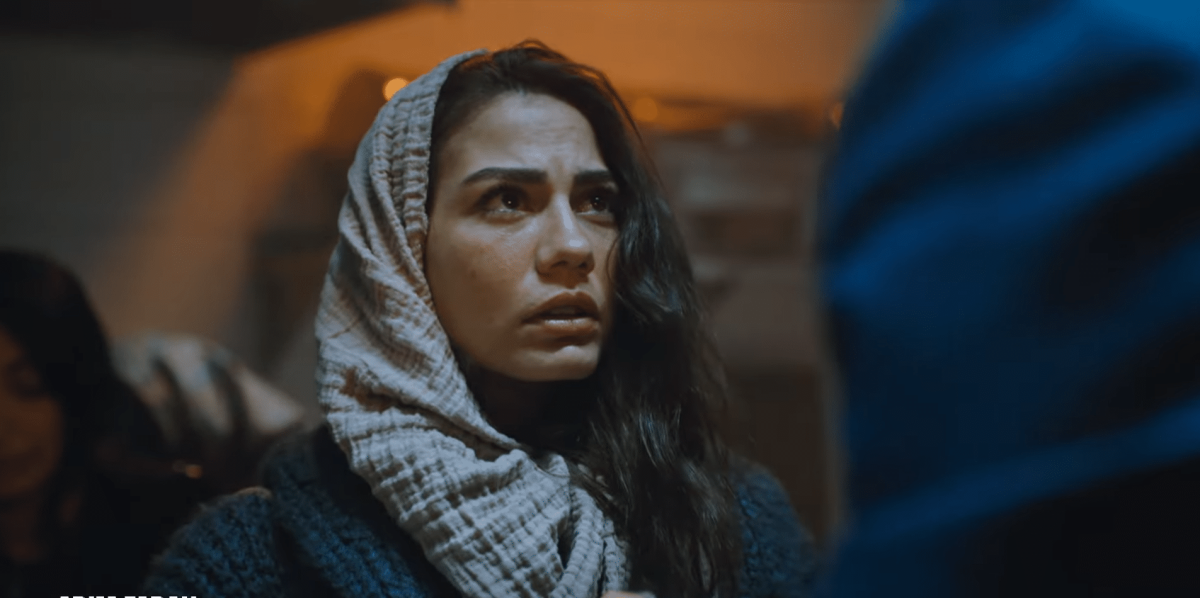 Demet Özdemir ve Engin Akyürek'li Adım Farah dizisinin 2. tanıtımı ...