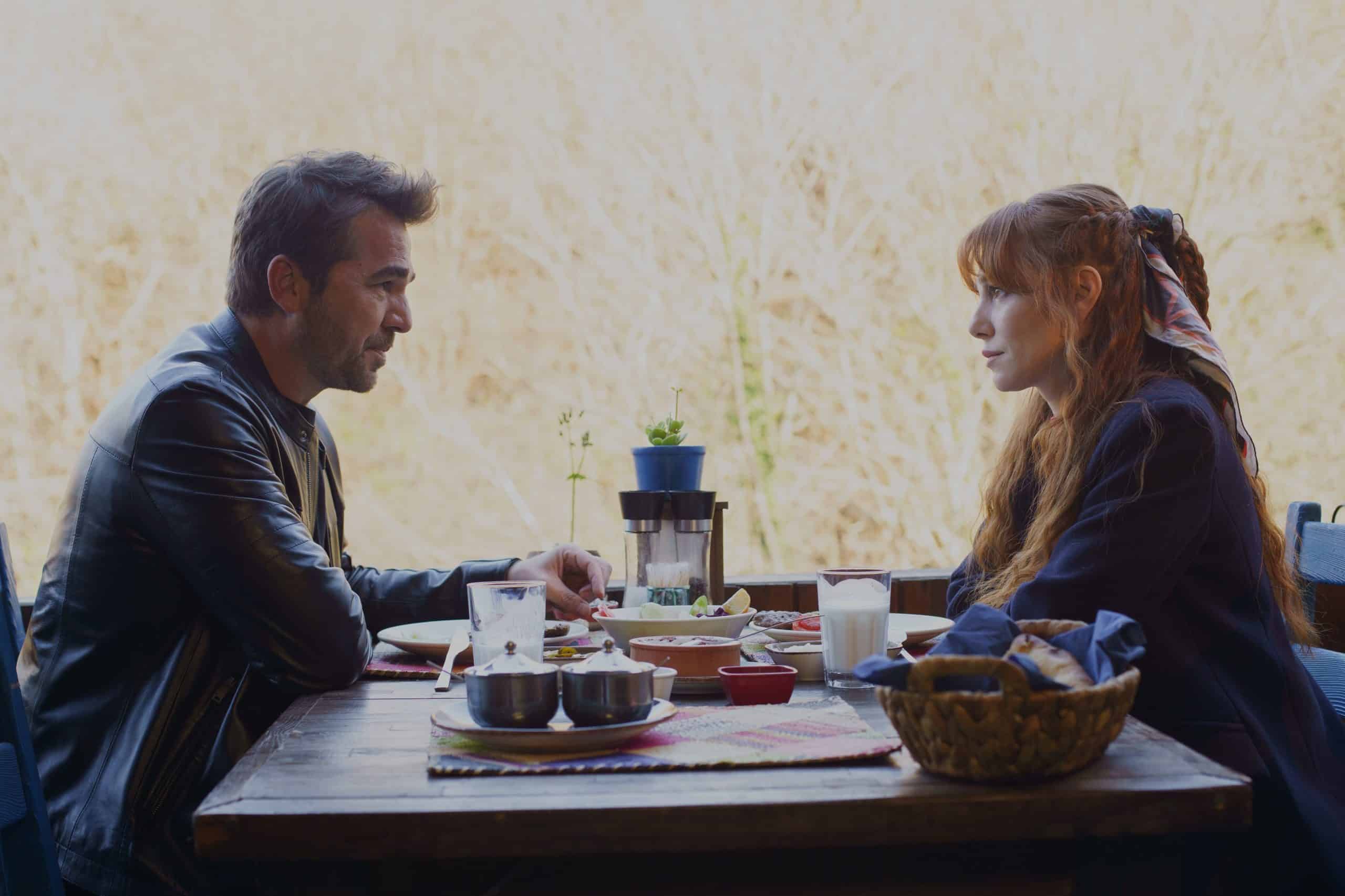 Tamer, Peri’yi serbest bırakmaya karar verir! - Diziler.com