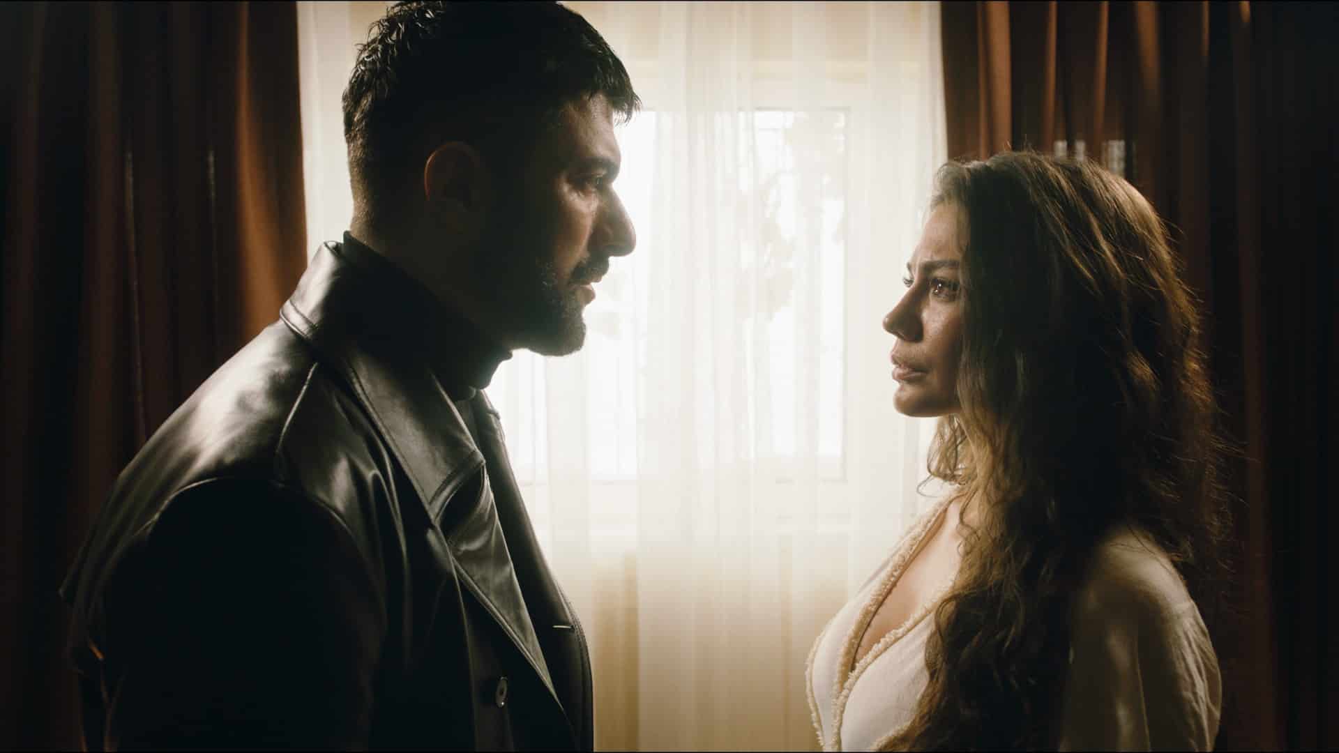 Engin Akyürek ve Demet Özdemir'li Adım Farah dizisinin yayın tarihi ...