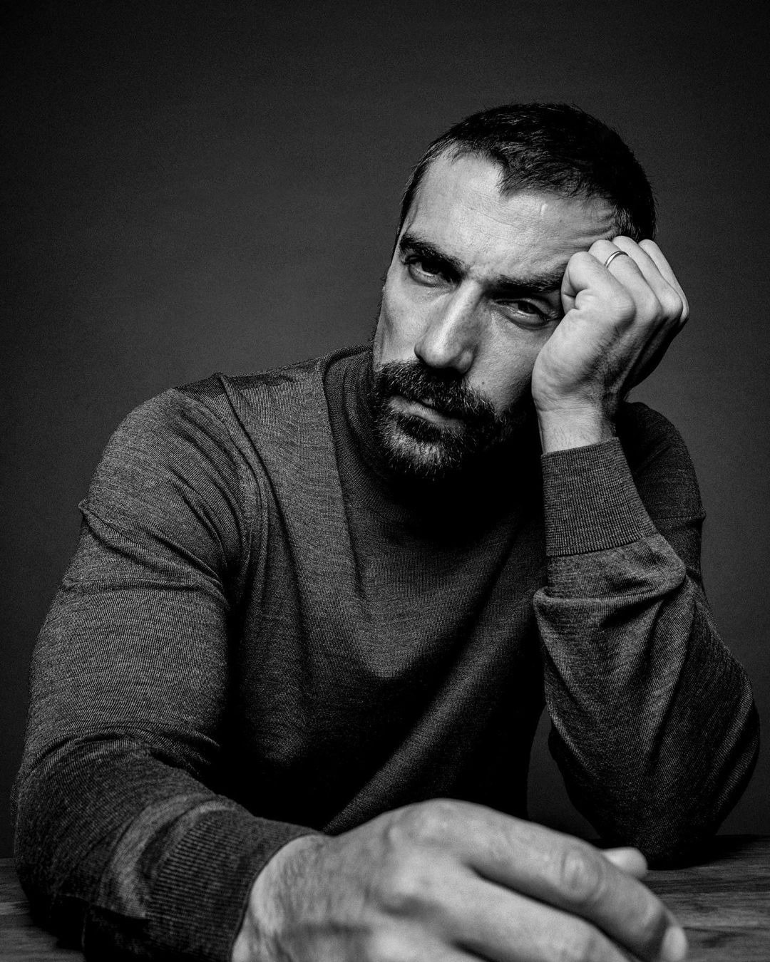 İbrahim Çelikkol, 2023'e yeni aşkıyla girdi! - Diziler.com