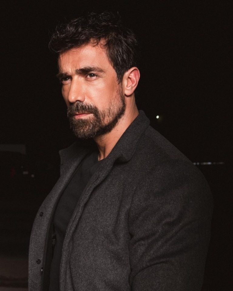 İbrahim Çelikkol ile oğlu tatilde! - Diziler.com