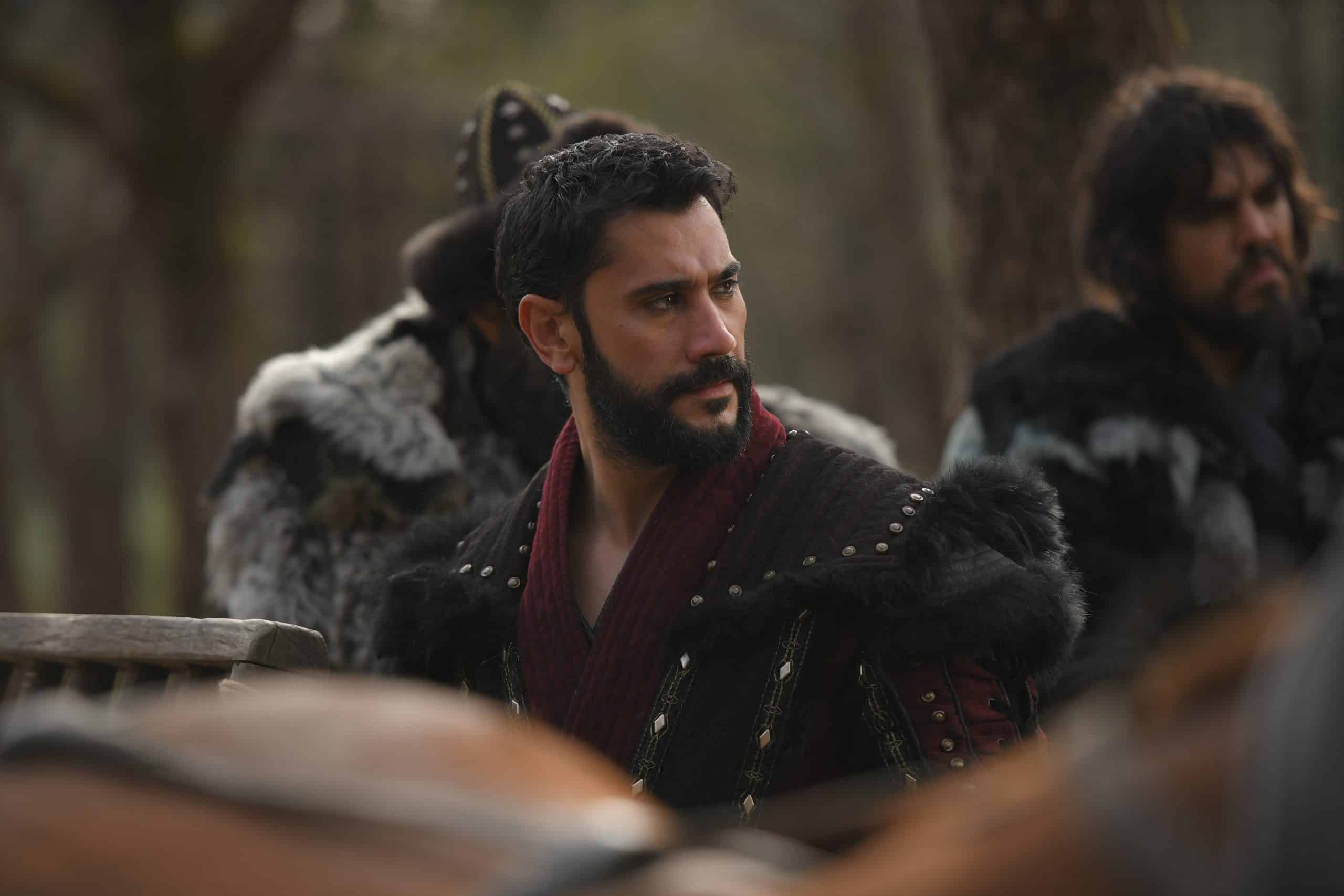 Kudüs Fatihi Selahaddin Eyyubi 20. Bölümde Karategin'in gözü döndü ...