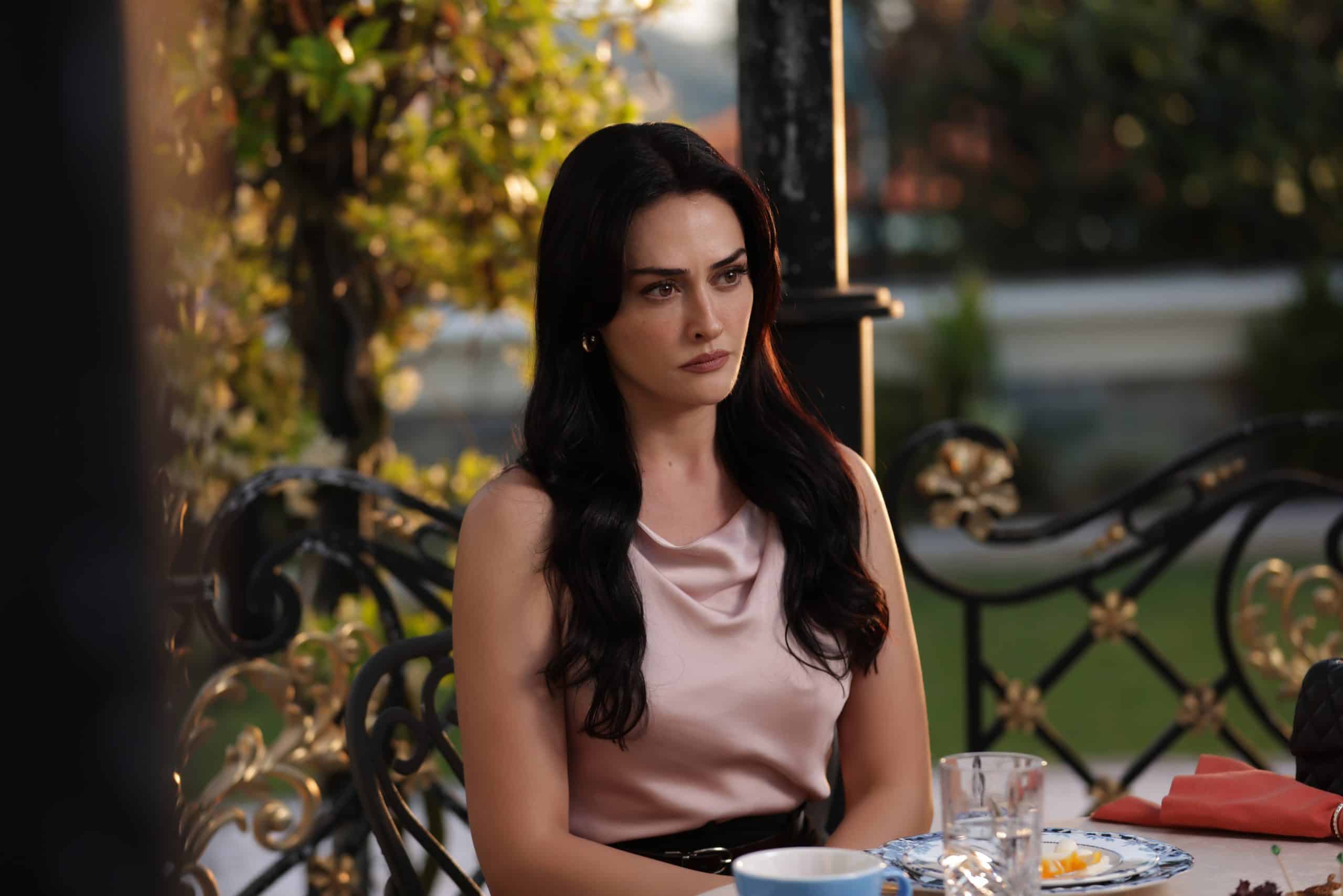 Nevra başındaki beladan kurtulabilecek mi? Zamanın Kapıları’nın yeni ...