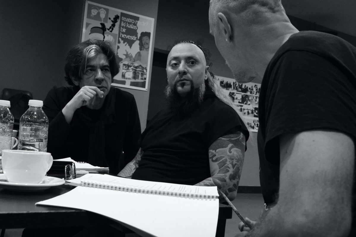 Okan Bayülgen ve Hayko Cepkin'li 'Drakula' 15 Kasım’da Maximum Uniq ...