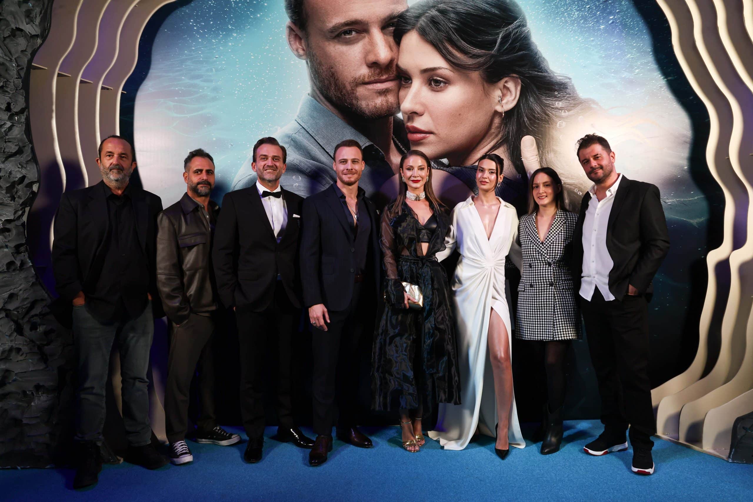 Prime Video’nun yeni filmi Mavi Mağara’nın galası yapıldı! Mavi Mağara ...