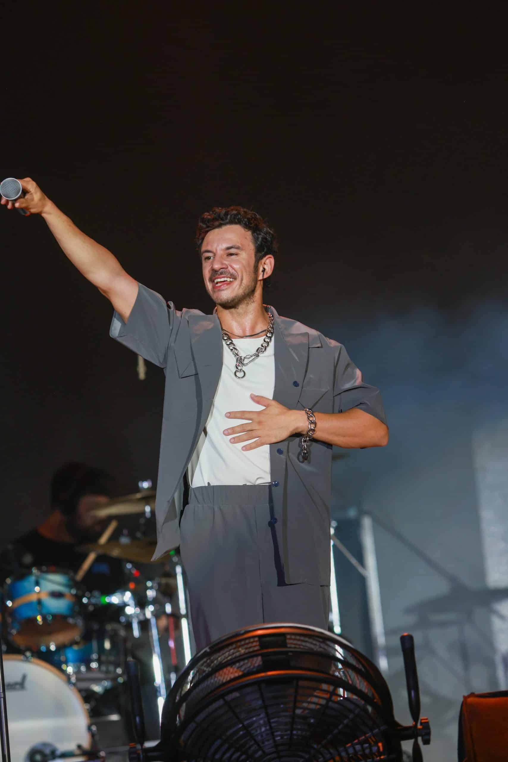 Şarkıcı Buray'dan dev rekor! - Diziler.com