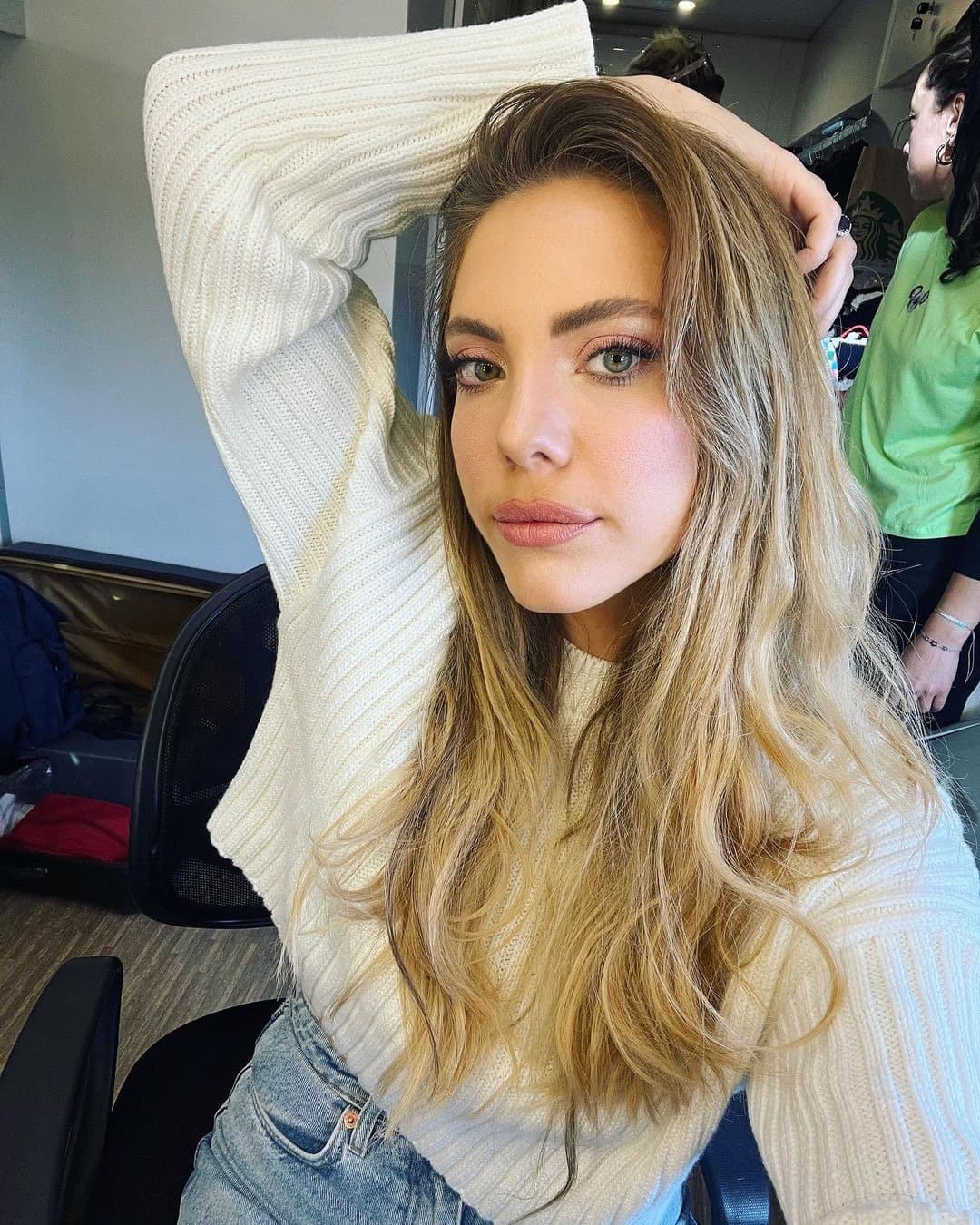 Yasak Elma'nın Eda Ece'sinden samimi itiraf! - Diziler.com