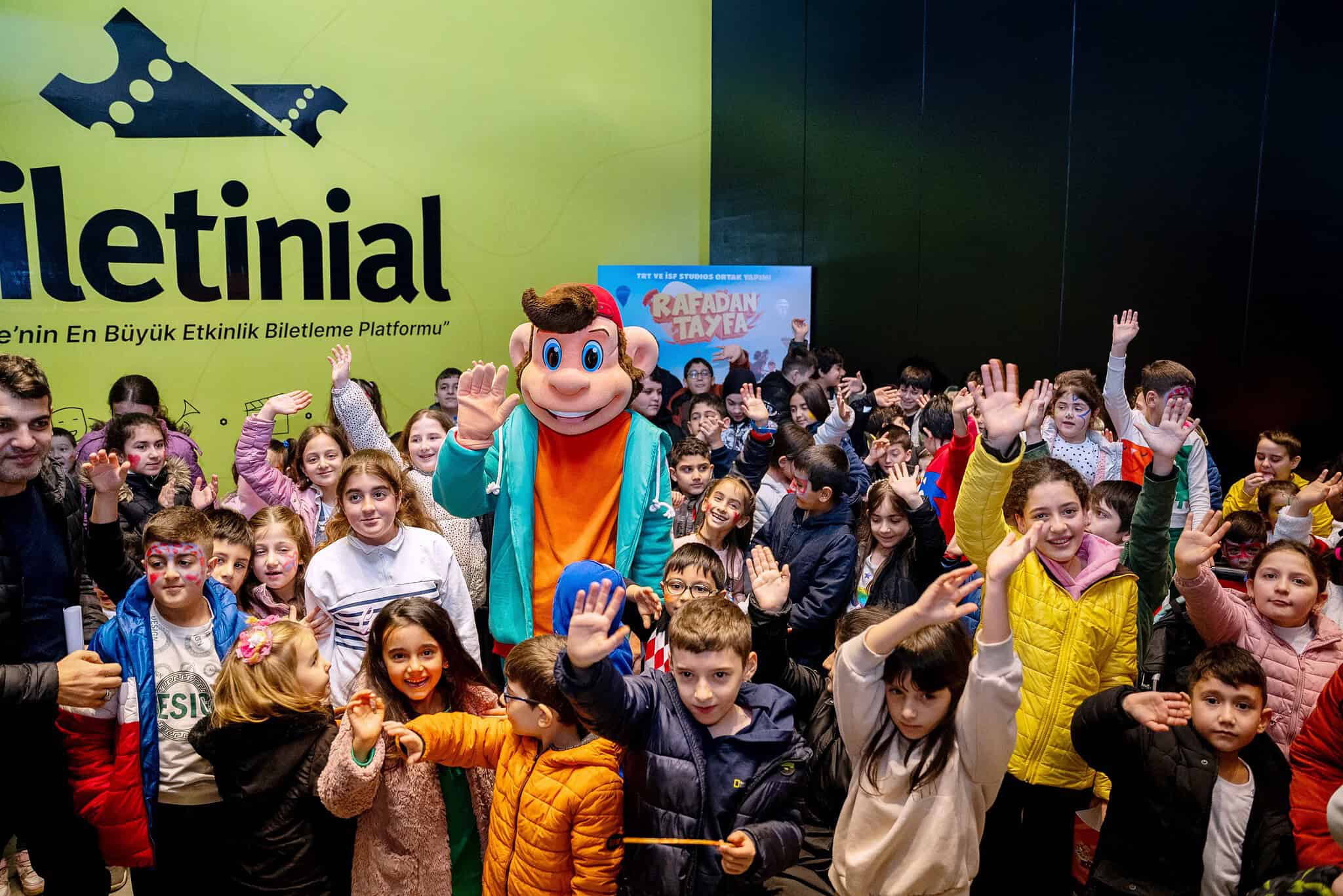 Yeni Gelin Oyuncuları | İsimleri, cast kadrosu - Diziler.com