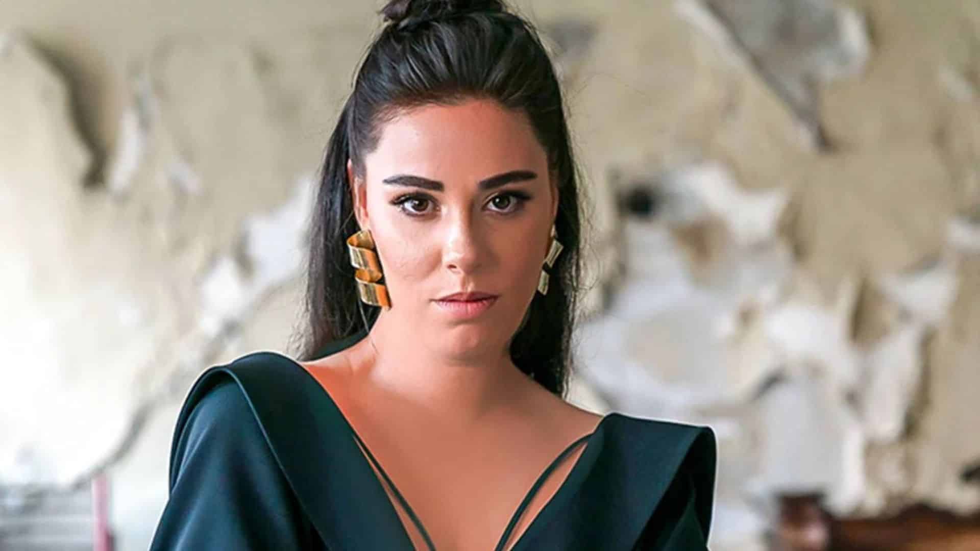 Tuğçe Tayfur, sevenlerini endişelendirdi! - Diziler.com