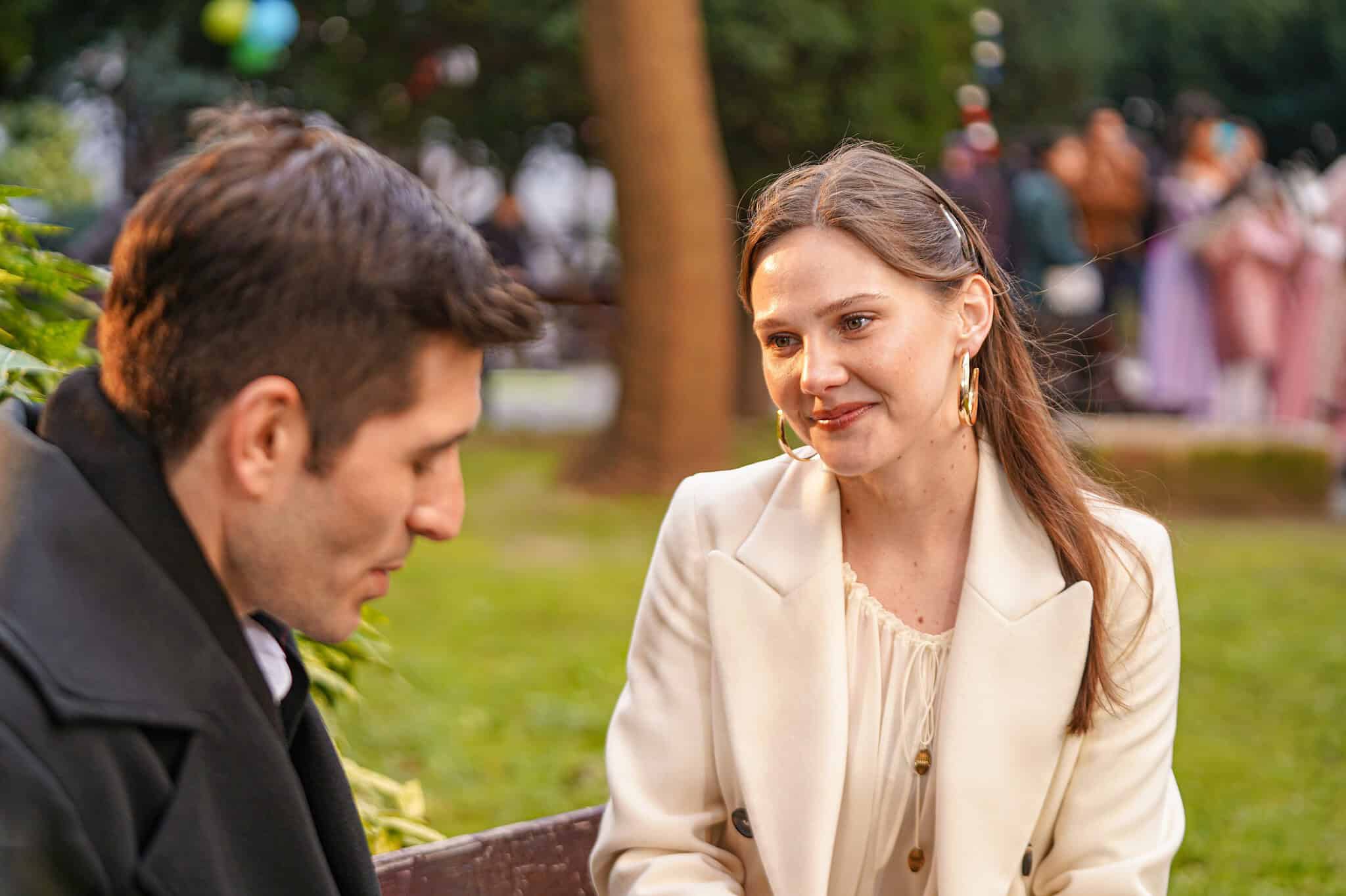 Bir Zamanlar İstanbul 6. Bölümde Ali, Seher’e sürpriz yaptı! Kenan, Ali ...