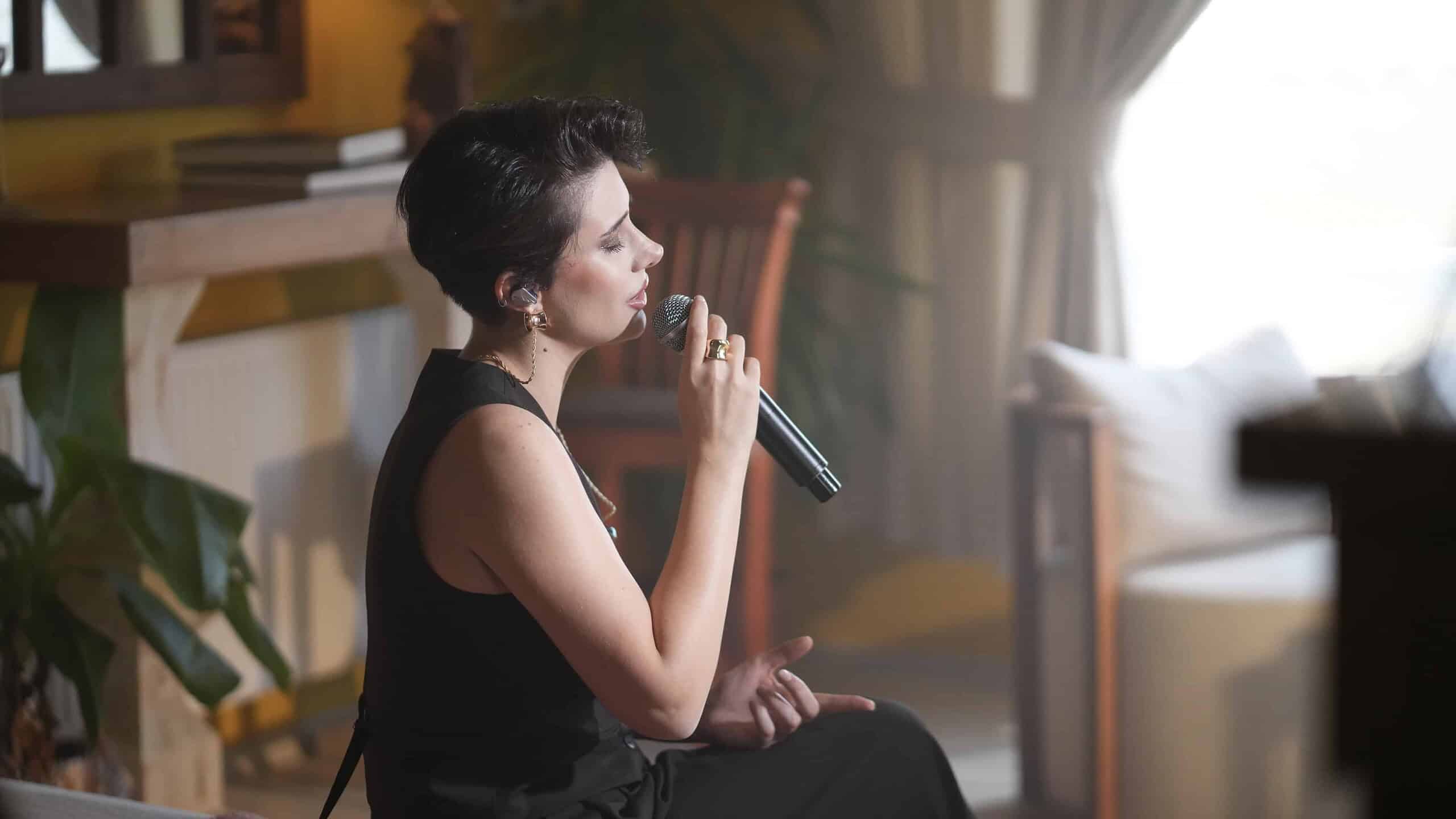 Hande Mehan'dan Yıldız Tilbe parçası geliyor! - Diziler.com