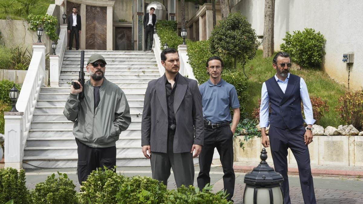 Eşref Rüya 11. Bölümde Eşref ile Kadir birbirine girdi! Eşref ve Nisan ...