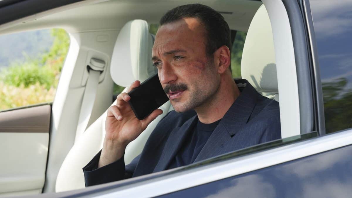 Eşref Rüya - Diziler.com