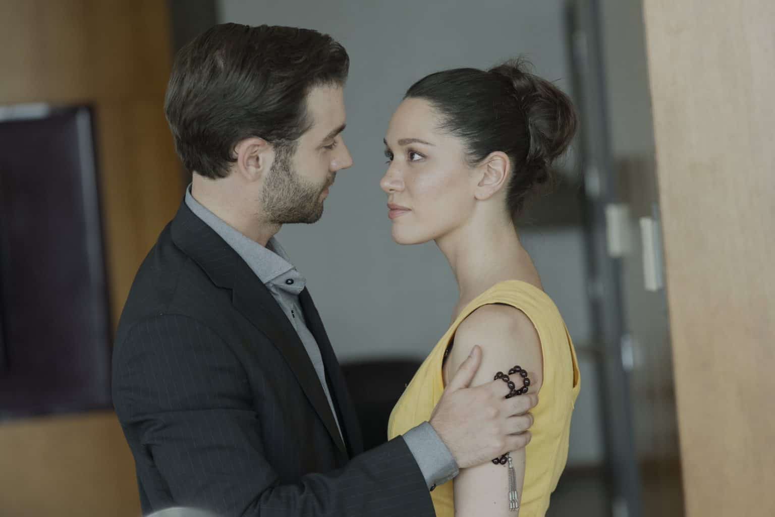 Sahipsizler 27. Bölümde Hamiyet Hanım, herkesten af diledi Devran ve ...