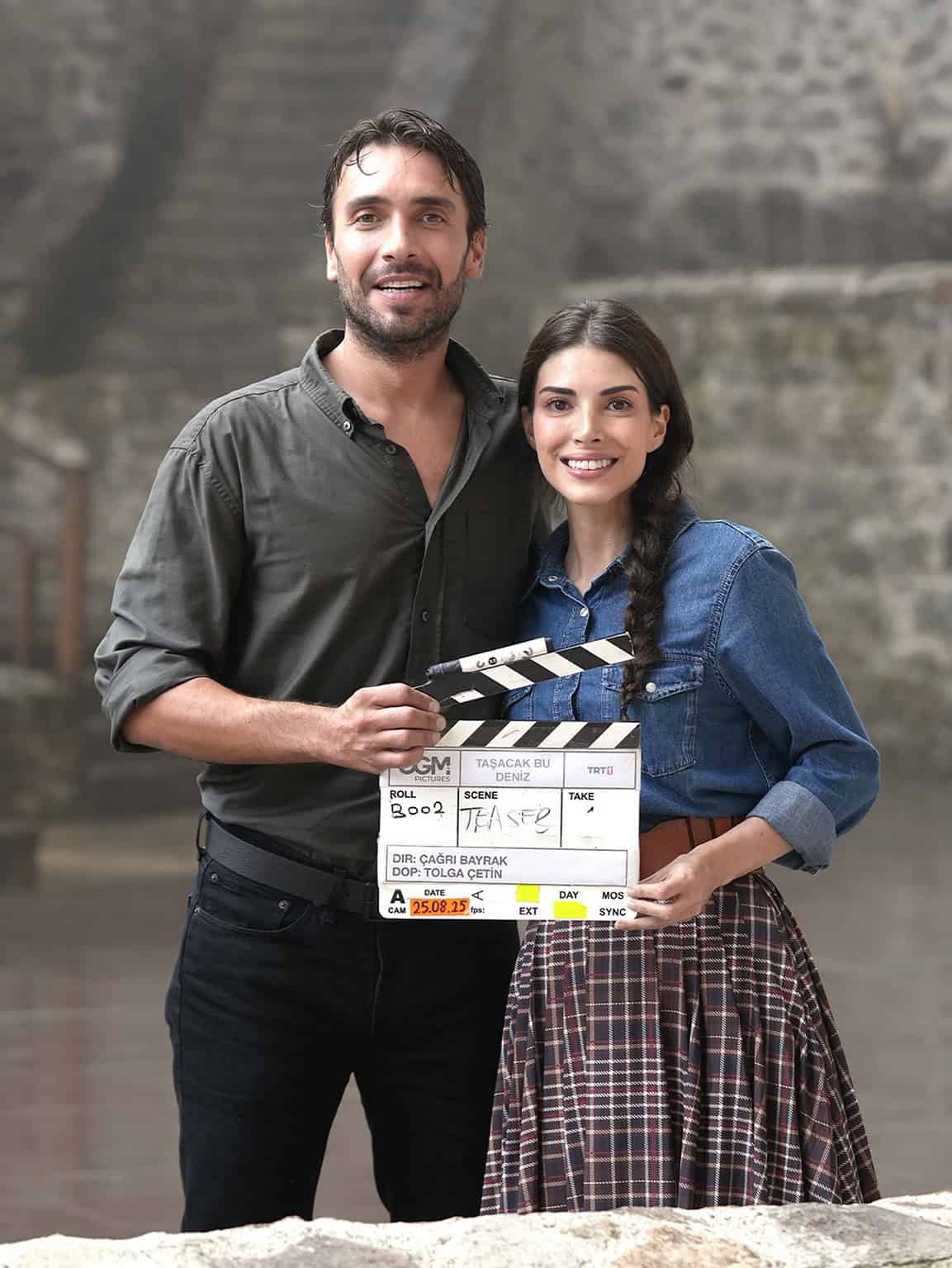 Deniz Baysal ve Ulaş Tuna Astepe’nin başrollerinde olduğu “Taşacak Bu ...