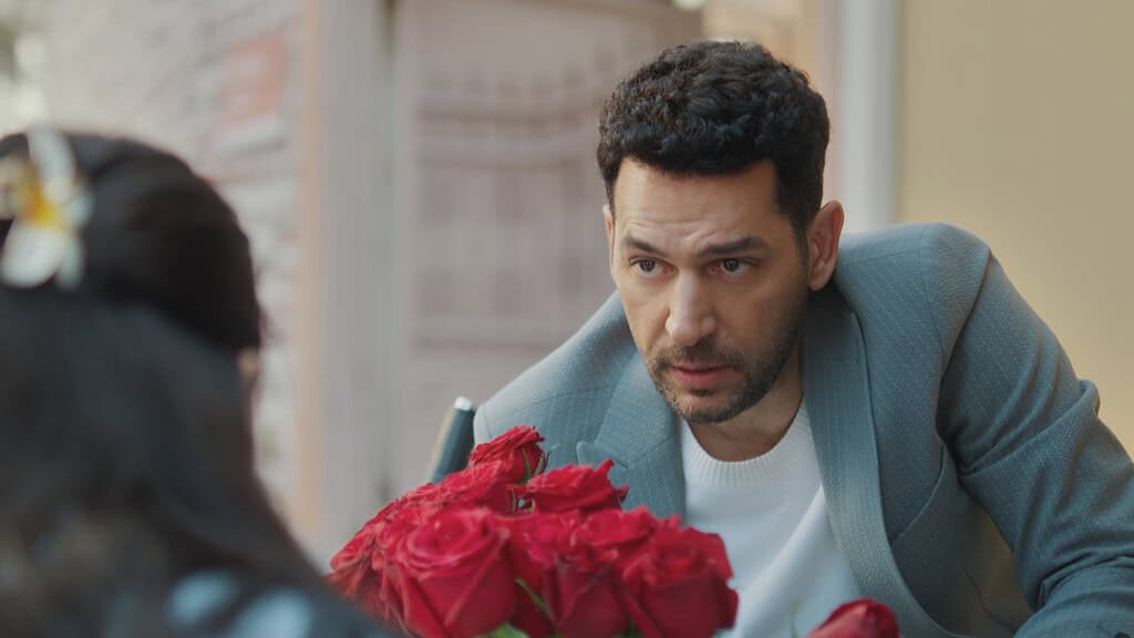 Güller ve Günahlar - Diziler.com